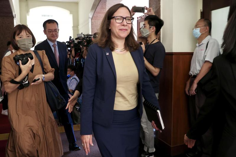 US would not choose sides in election: AIT chair - Taipei Times