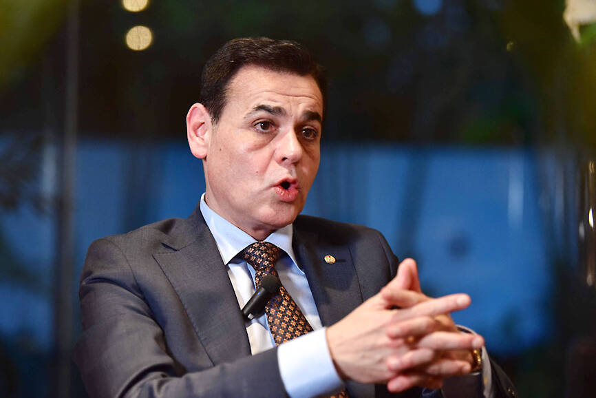 Paraguay minister vows to keep ties - Taipei Times