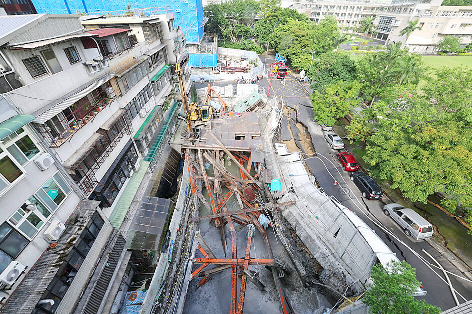 Taipei working to shore up collapsing buildings - Taipei Times