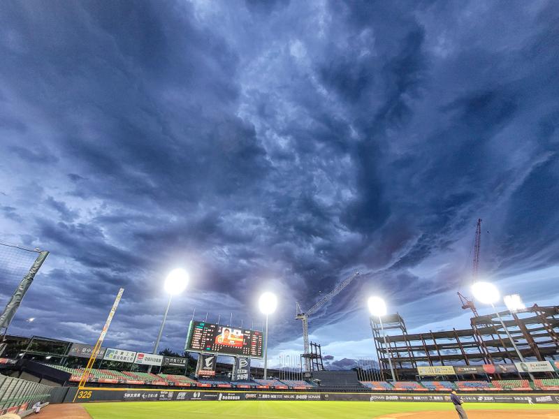 September cyclones may hit new low - Taipei Times