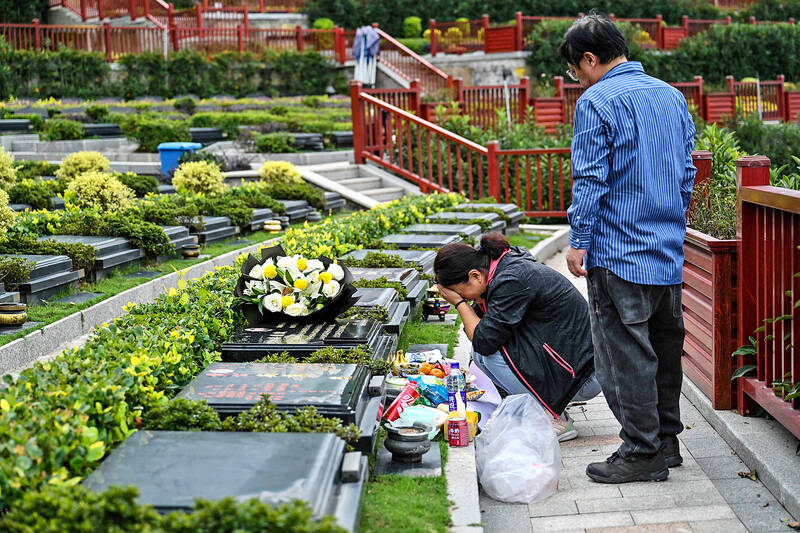 Chinese mourners use AI to digitally resurrect the dead - Taipei Times