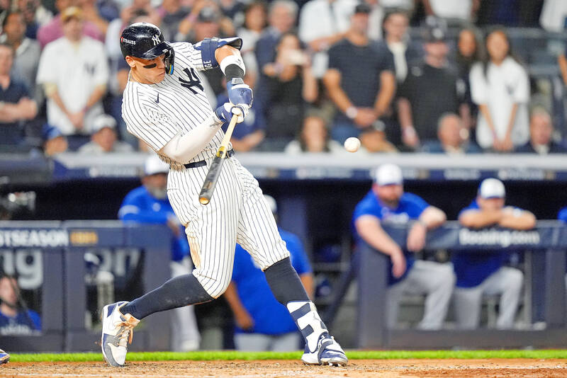 Yankees deny Blue Jays sweep - Taipei Times
